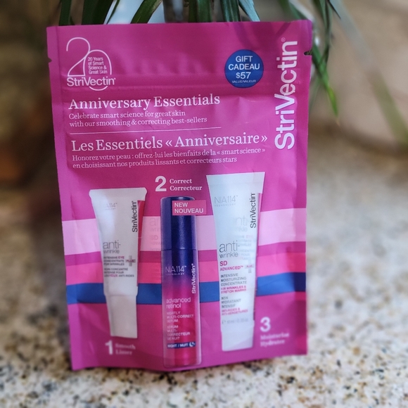 StriVectin | Skincare | Strivectin Anniversary Essentials Gift Set ...